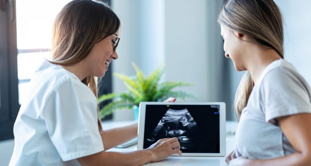 Diferencia entre Ginecología y Obstetricia | Clinica el Mar